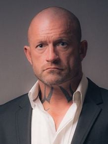 Lee Wakefield - AdoroCinema