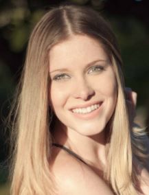 Carla Elgert - AdoroCinema