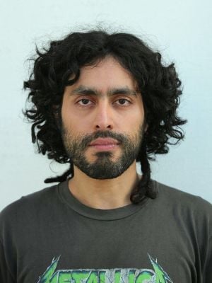 Azarakhsh Farahani - AdoroCinema