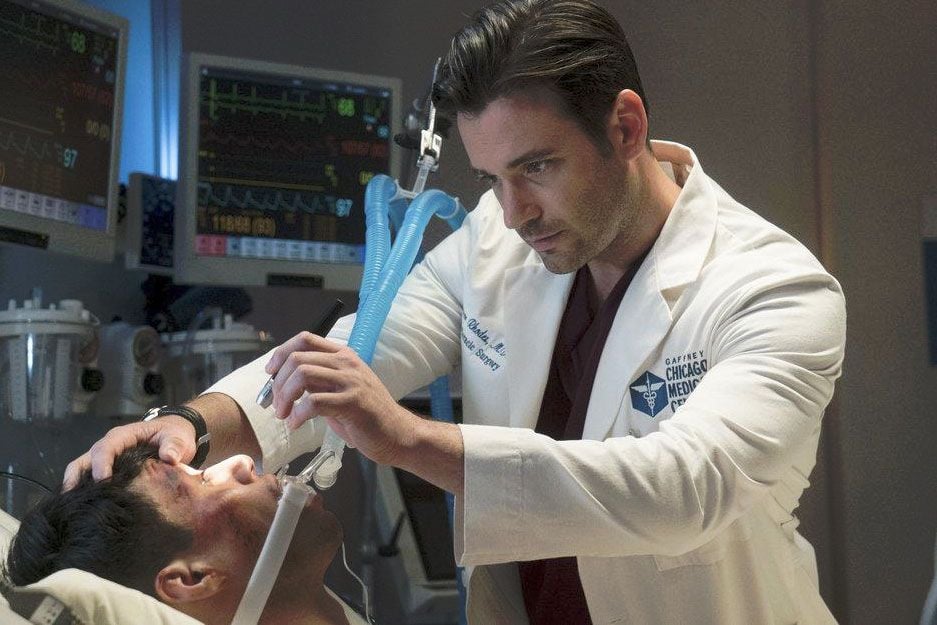 Foto de Colin Donnell - Chicago Med: Atendimento de Emergência : Fotos ...
