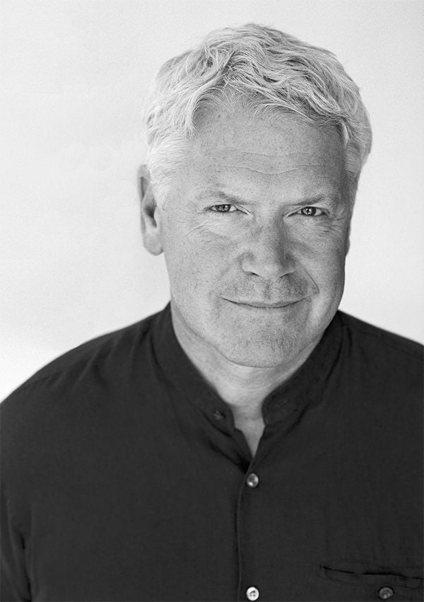 John Hutton - AdoroCinema