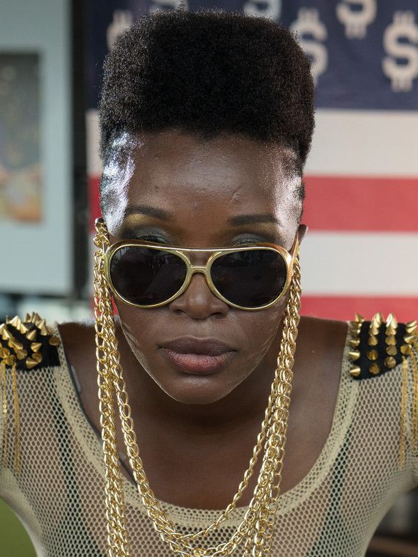 Foto de Folake Olowofoyeku - Poster Folake Olowofoyeku - Foto 32 de 35 ...