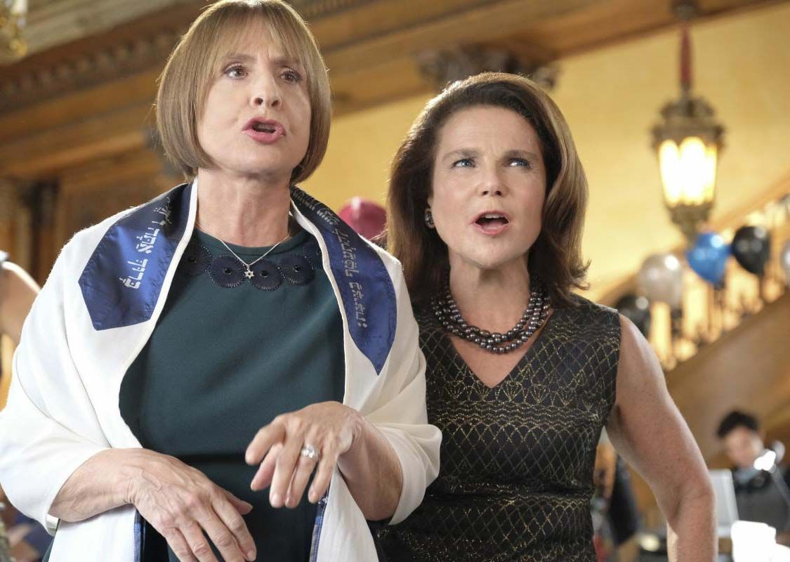 Crazy Ex-Girlfriend : Crazy Ex-Girlfriend : Fotos Tovah Feldshuh, Patti ...