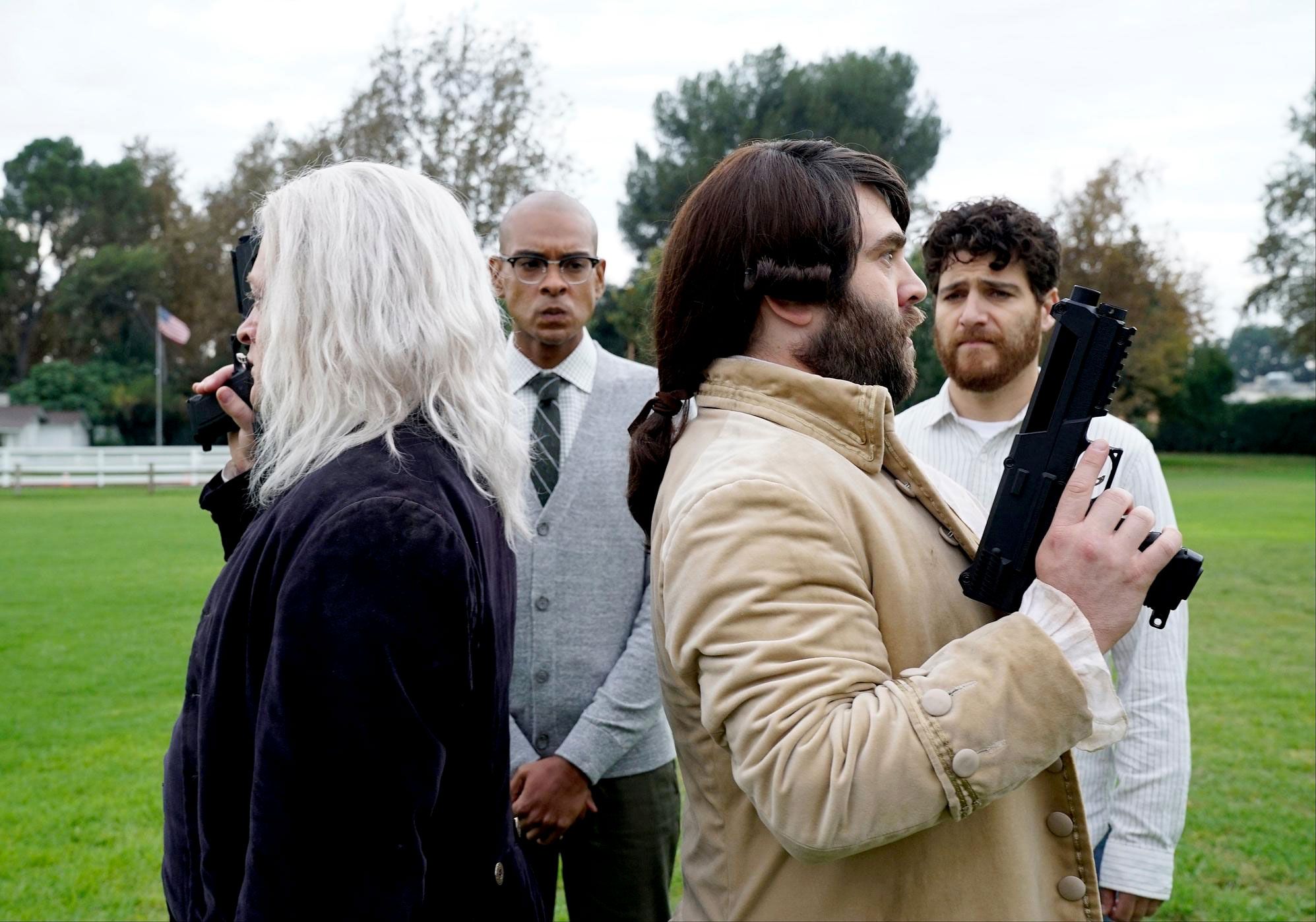 Foto de Neil Casey - Making History : Fotos Yassir Lester, Neil Casey ...