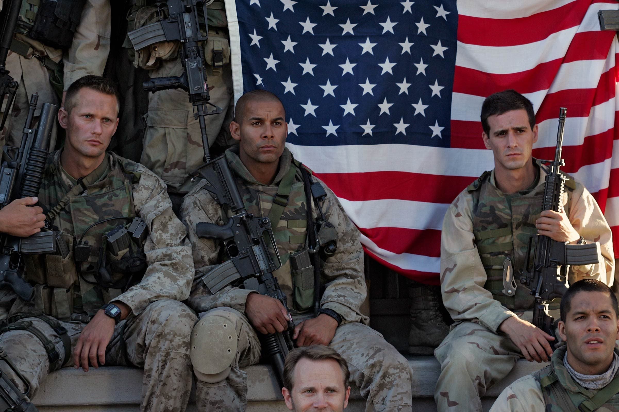 Generation Kill : Fotos Jon Huertas, James Ransone - 6 no 14 - AdoroCinema