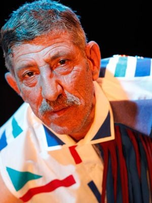 Isam Ahmad Issa - AdoroCinema