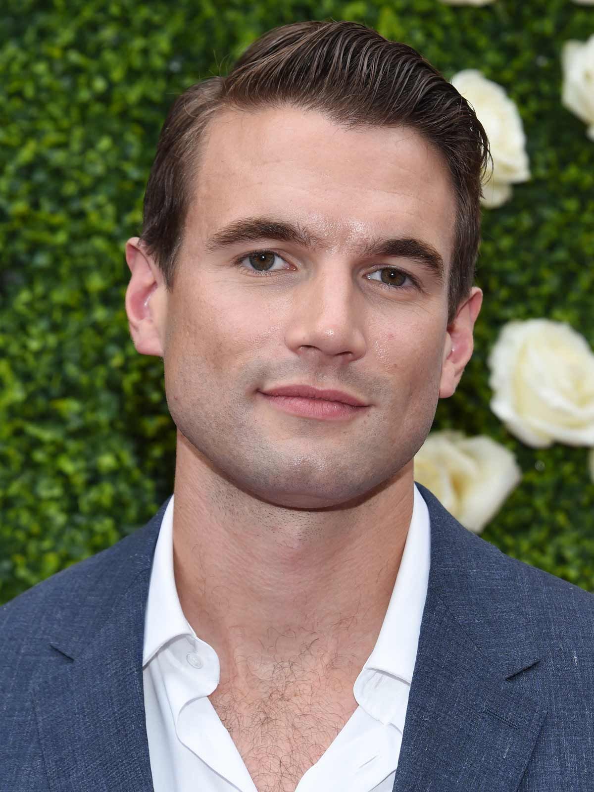 Alex Russell - AdoroCinema