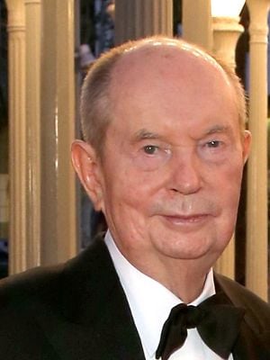 Jerry Perenchio - AdoroCinema