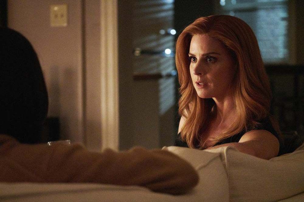 Suits : Suits : Fotos Sarah Rafferty - 203 no 636 - AdoroCinema