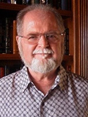 Larry Niven - AdoroCinema
