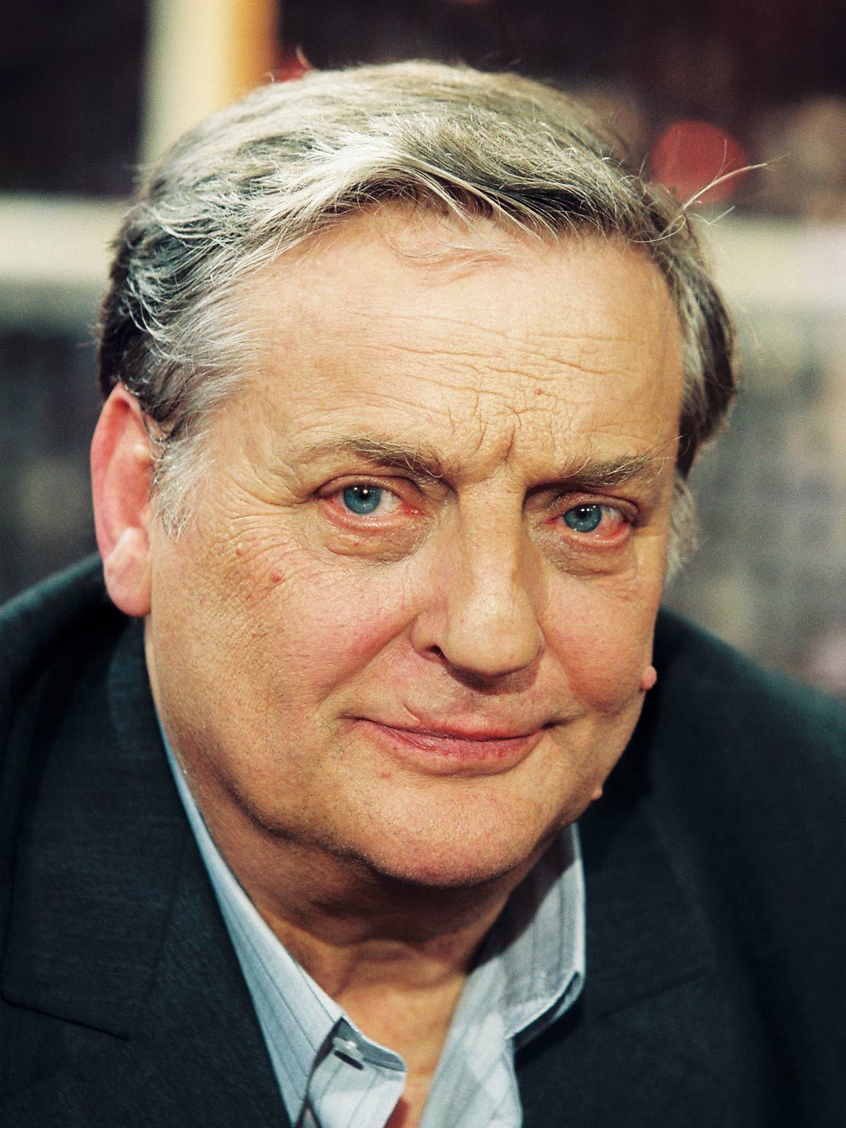 Bruno Cremer's Instagram, Twitter & Facebook on IDCrawl