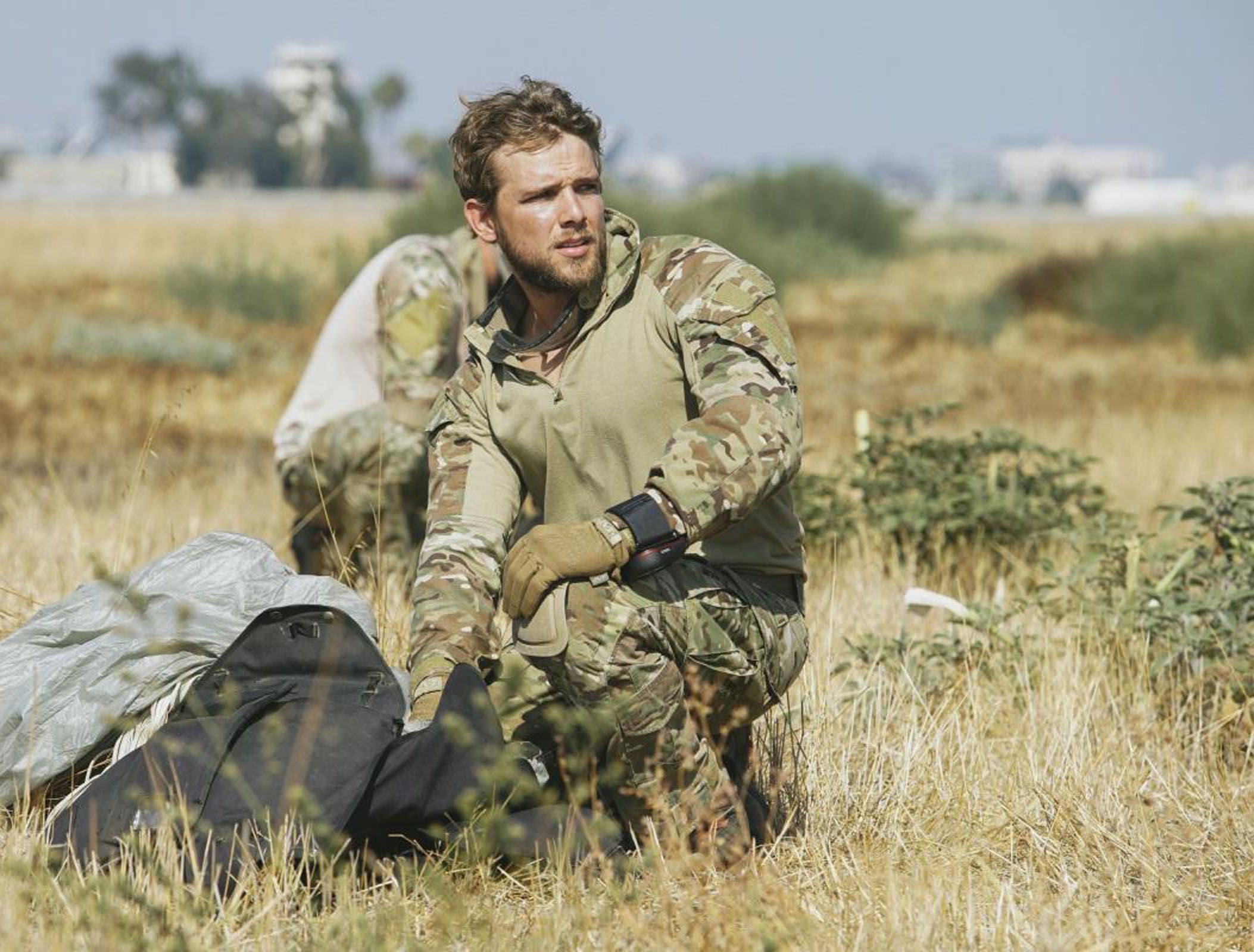 SEAL Team : SEAL Team : Fotos Max Thieriot - 266 no 294 - AdoroCinema