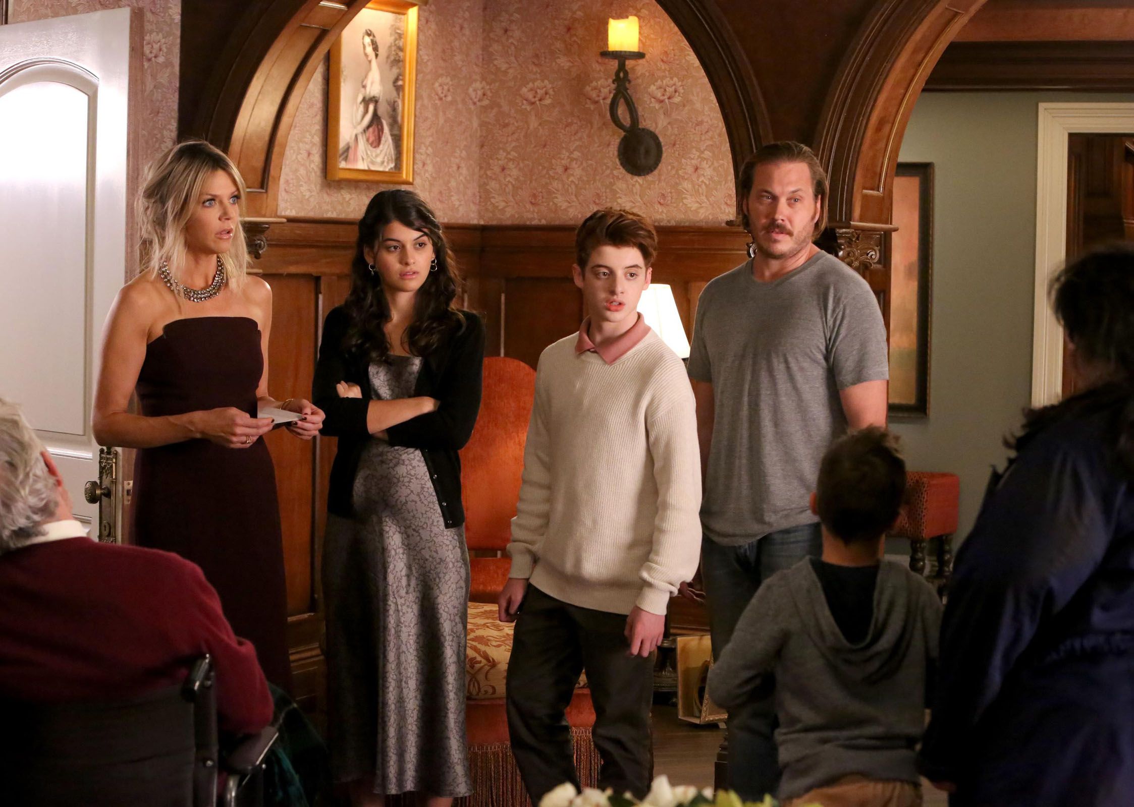 The Mick : The Mick : Fotos Sofia Black D'Elia, Thomas Barbusca, Scott ...