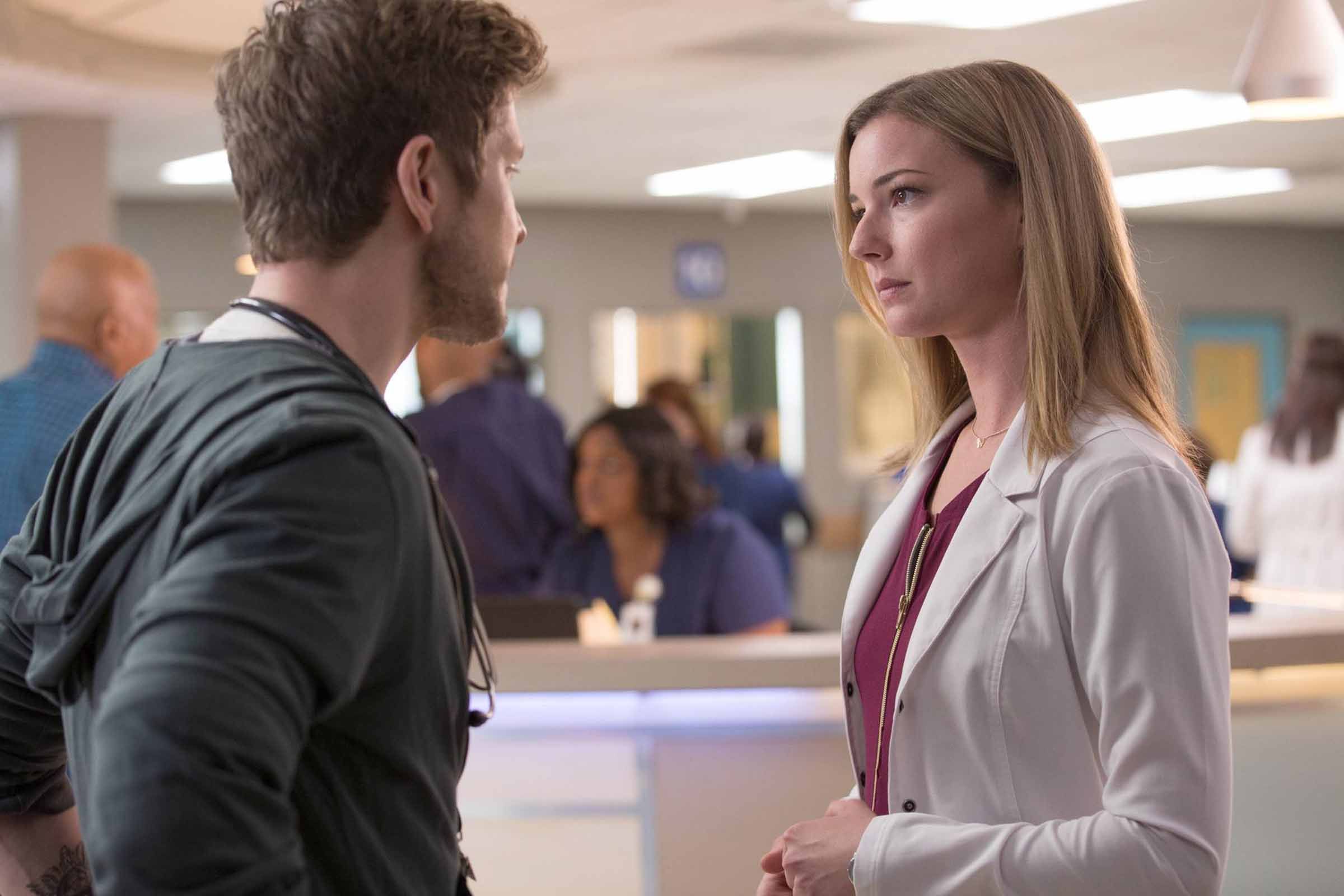 The Resident: Foto Emily VanCamp, Matt Czuchry - 79 no 90 - AdoroCinema