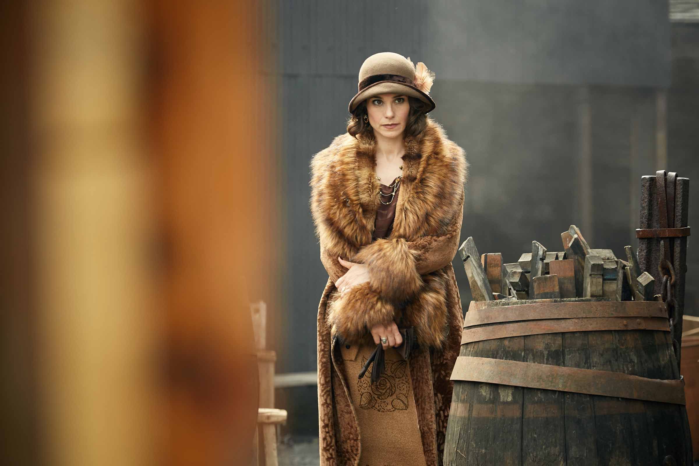 Peaky Blinders : Peaky Blinders : Fotos Charlotte Riley - 45 no 125 ...