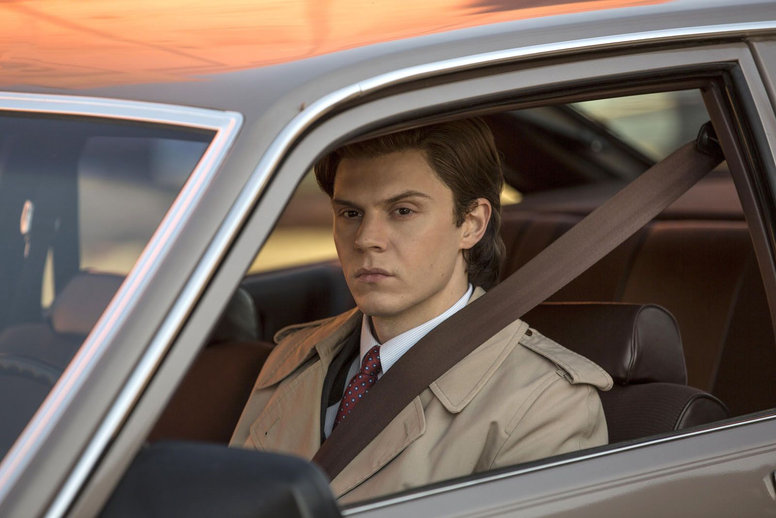 Foto de Evan Peters - Pose : Fotos Evan Peters - Foto 27 de 96 ...