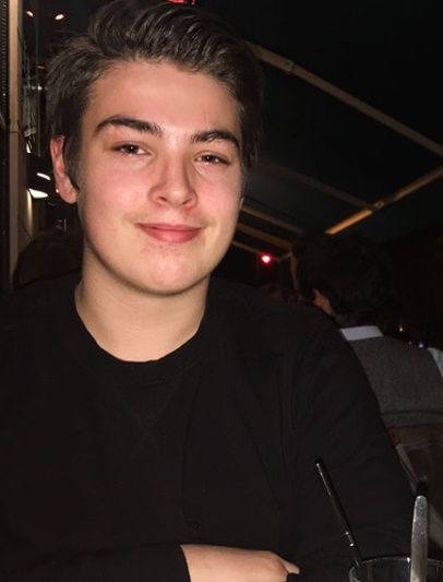 Alex Niva - AdoroCinema