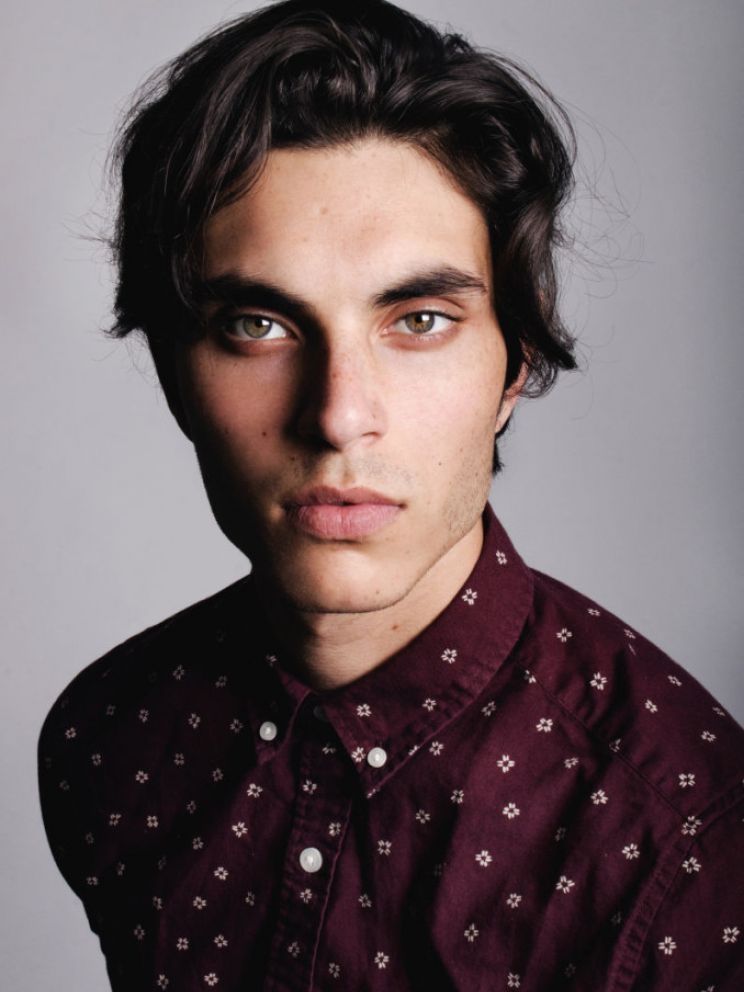 Samuel Larsen - AdoroCinema