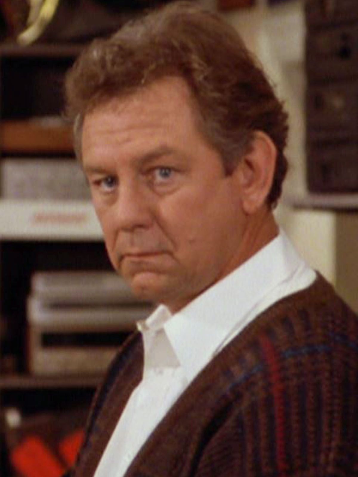 Ernie Lively - AdoroCinema