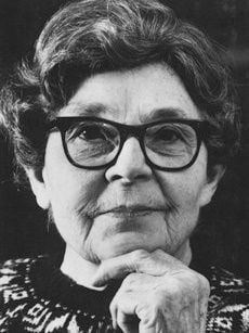 Edith Pargeter - AdoroCinema