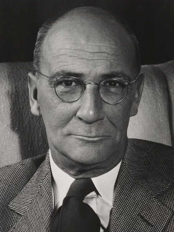 C. S. Forester - AdoroCinema