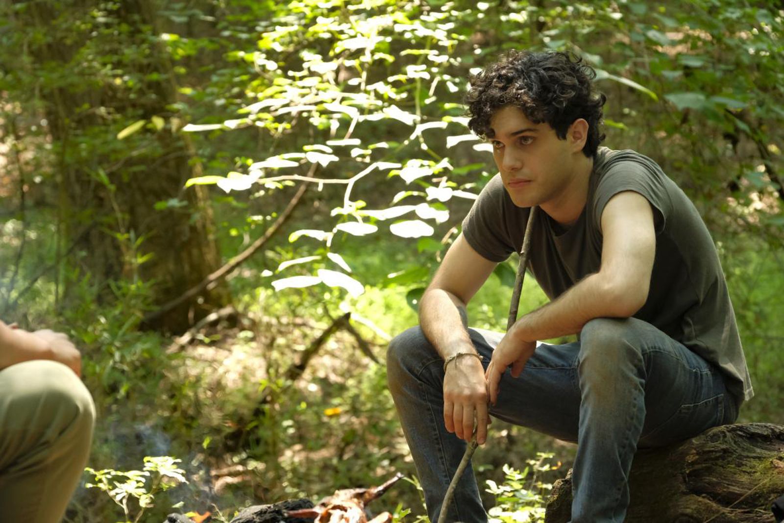Pôster Legacies 1ª temporada - Pôster 123 no 160 - AdoroCinema