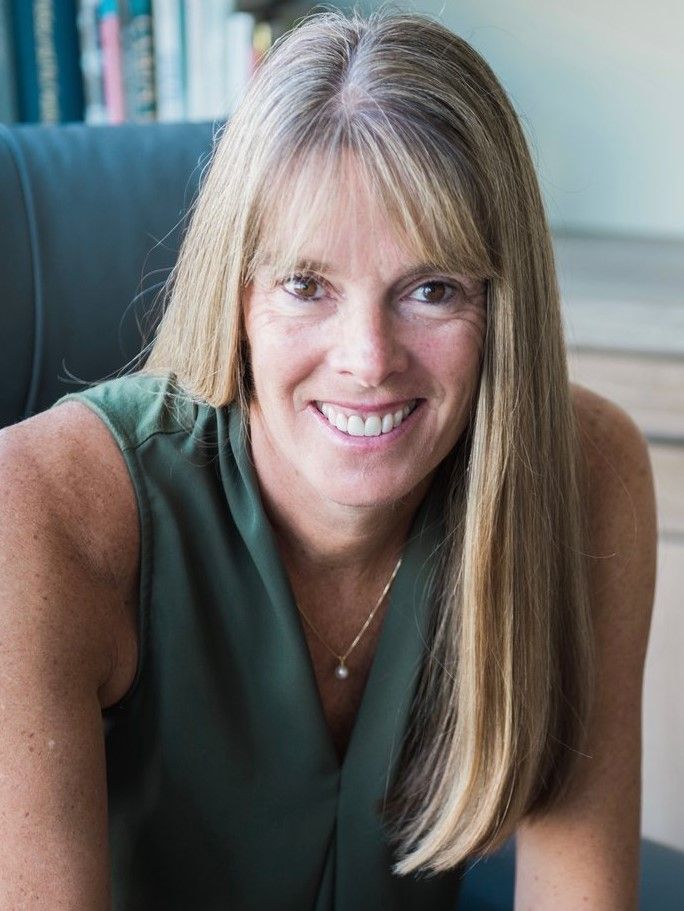 Heidi Yewman - AdoroCinema