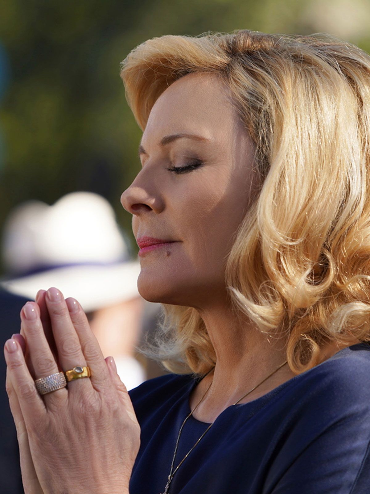 Filthy Rich - Série 2020 - AdoroCinema