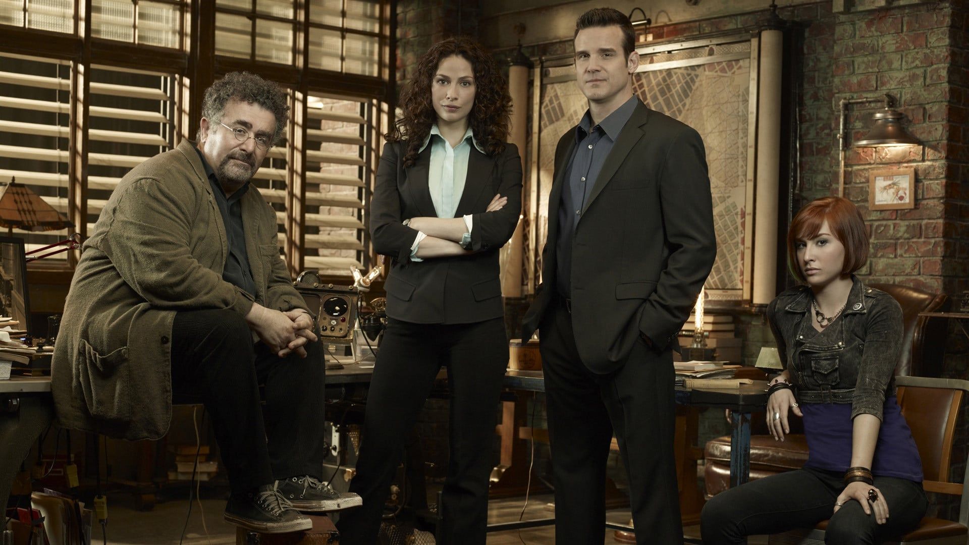Warehouse 13 : Warehouse 13 : Fotos - 25 no 85 - AdoroCinema