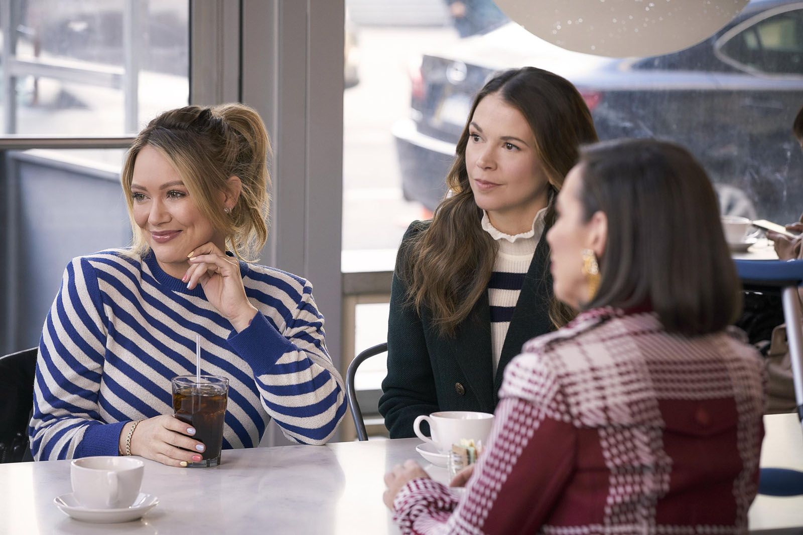 Foto de Sutton Foster - Foto Hilary Duff, Sutton Foster - AdoroCinema