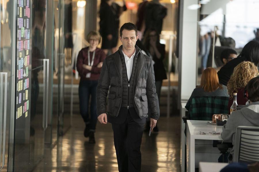 Succession : Succession : Fotos Jeremy Strong - 40 no 65 - AdoroCinema