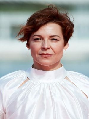 Elisabet Gelabert - AdoroCinema