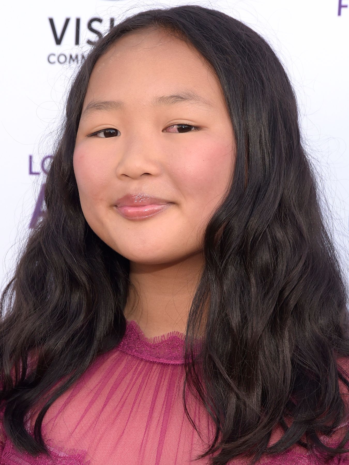 Ella Jay Basco - AdoroCinema