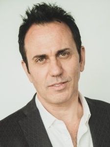 Jon Jacobs - AdoroCinema