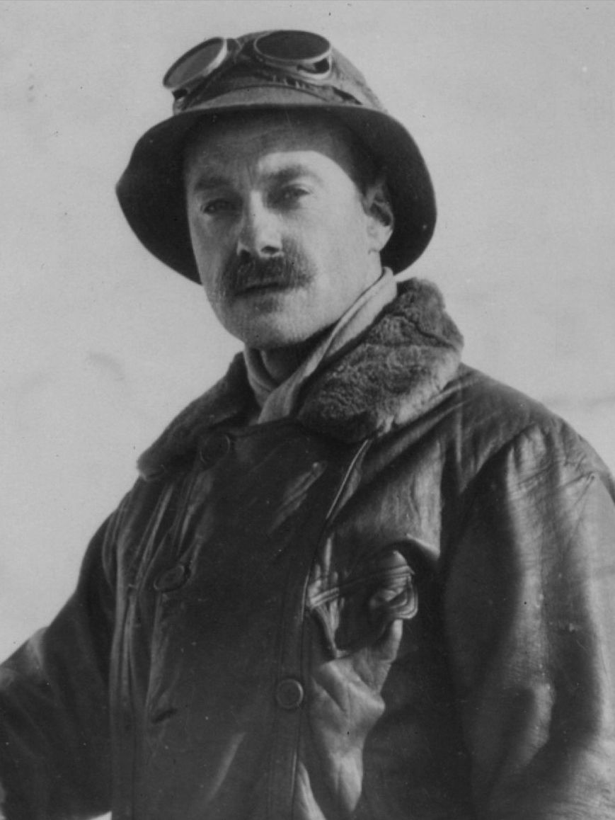 Herbert Ponting - AdoroCinema