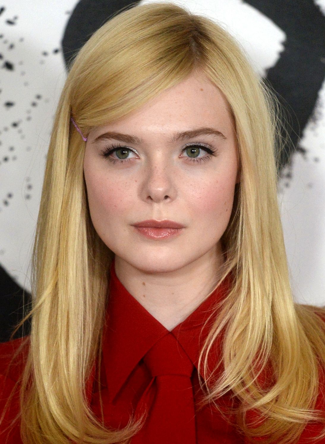 Foto de Elle Fanning - Poster Elle Fanning - Foto 49 de 237 - AdoroCinema