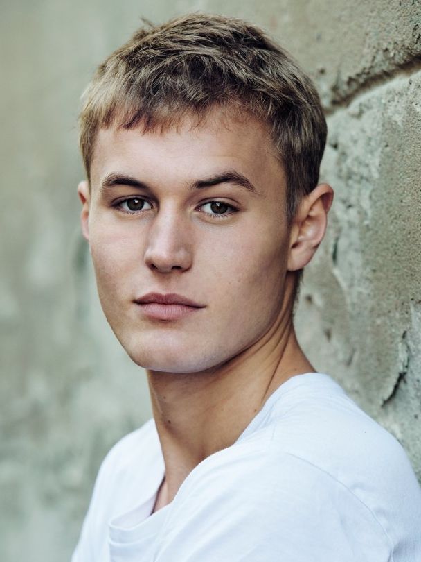 Ludwig Simon - AdoroCinema