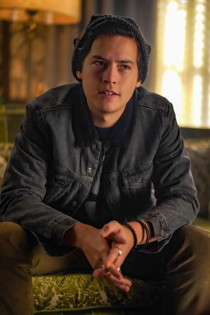 Riverdale : Riverdale : Fotos Cole Sprouse - 56 no 433 - AdoroCinema