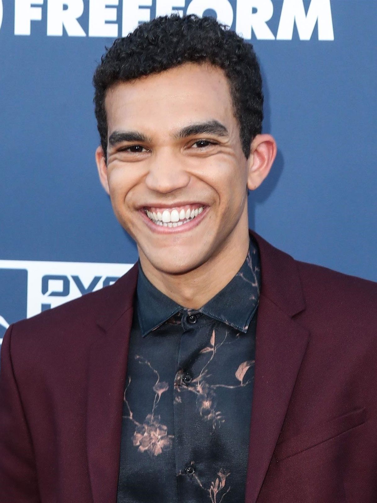 Adam Faison - AdoroCinema