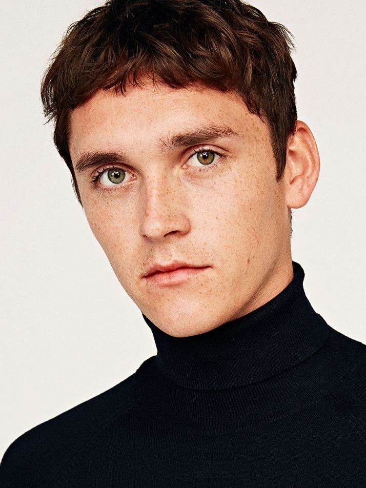 Anders Hayward - AdoroCinema