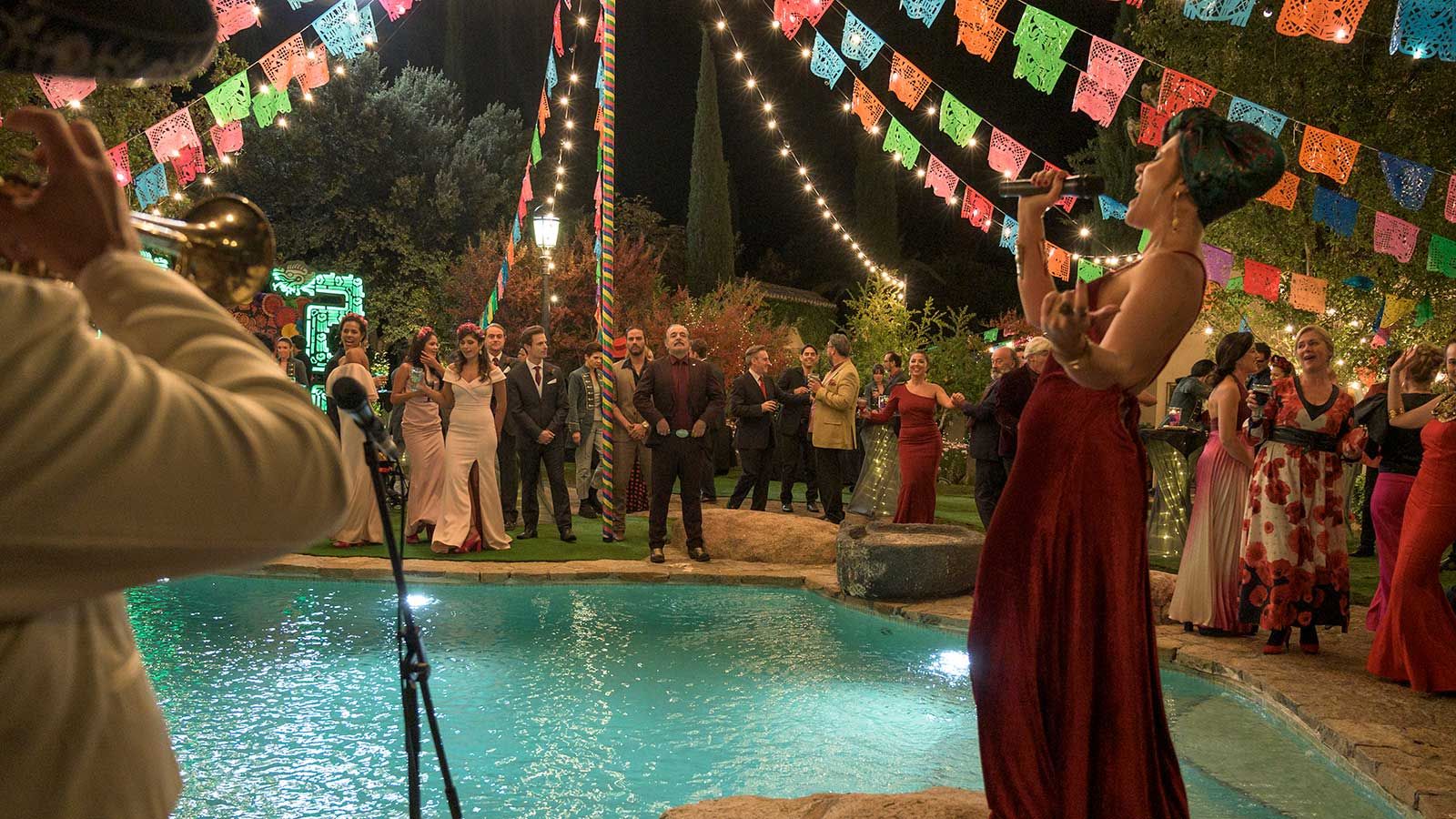 Vis a Vis: El Oasis : Vis a Vis: El Oasis : Fotos Lisi Linder - 138 no ...