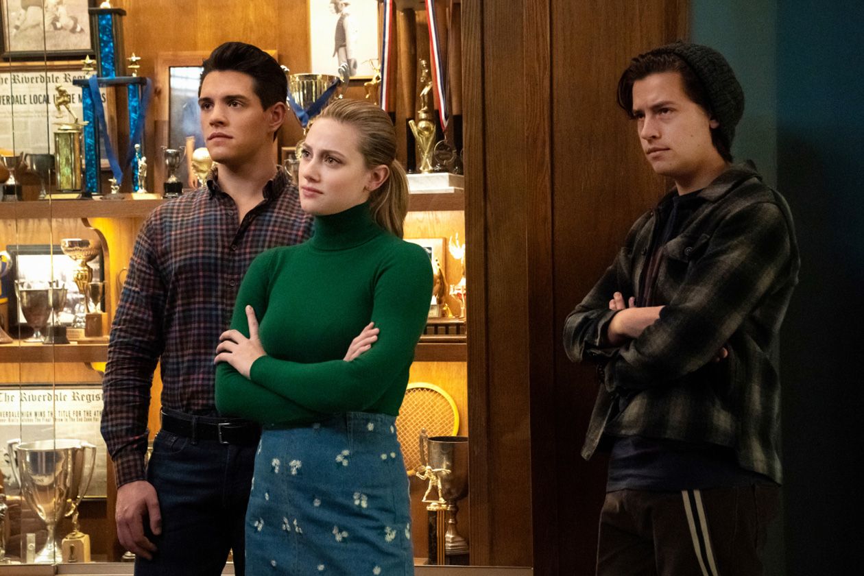 Riverdale : Riverdale : Fotos Cole Sprouse, Lili Reinhart, Casey Cott - 6 no 433 - AdoroCinema