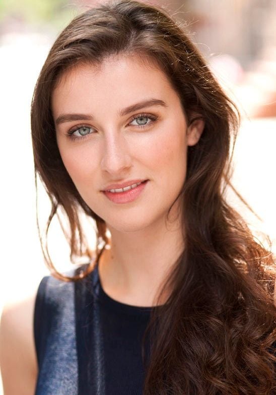 Brenna Coates - AdoroCinema