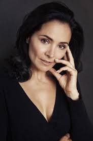 Sarah Edmondson - AdoroCinema