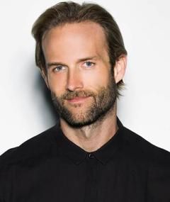 Nick Hall (II) - AdoroCinema