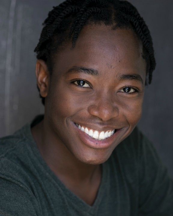 Phodiso Dintwe - AdoroCinema