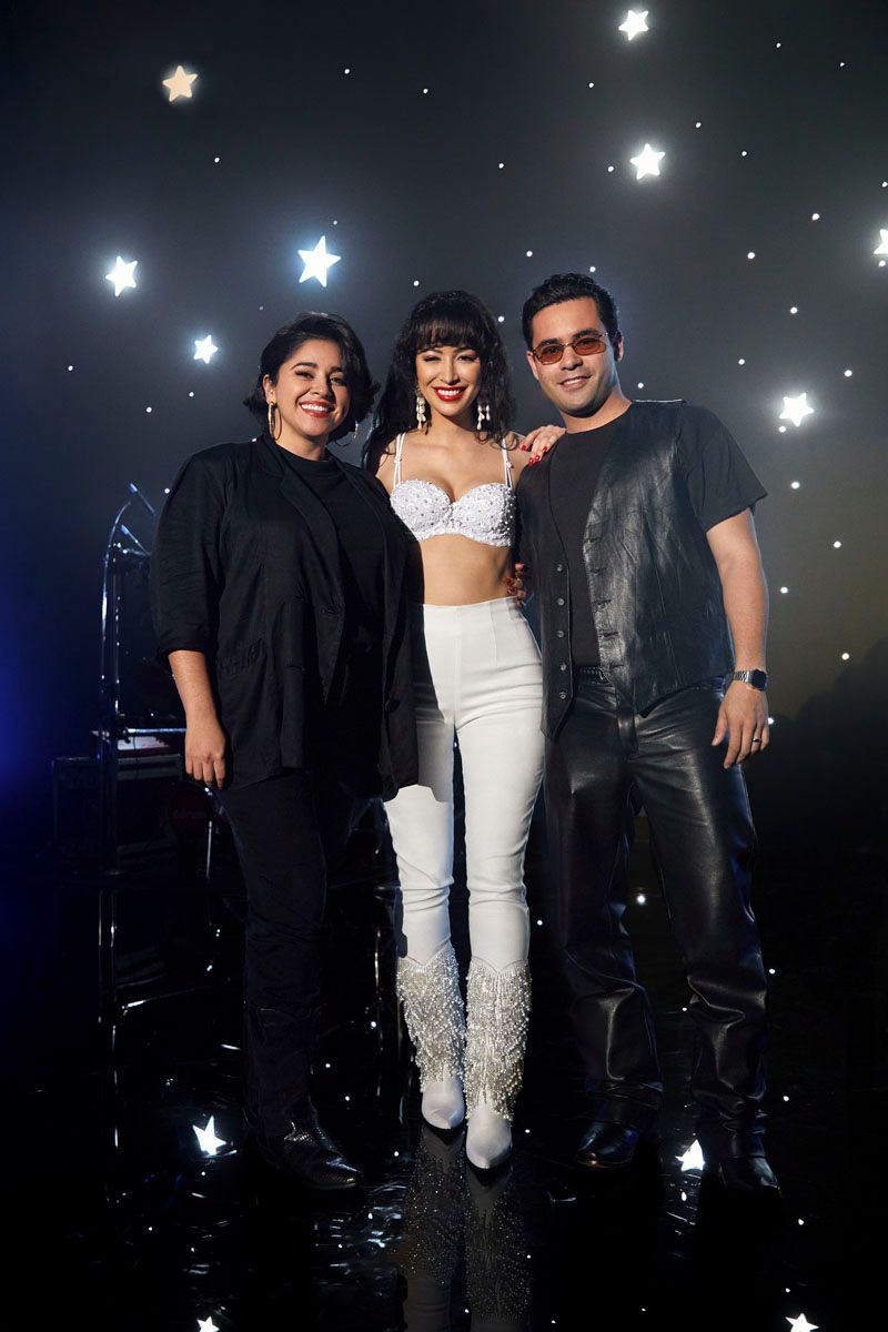 Selena: A série : Fotos Christian Serratos, Gabriel Chavarria, Noemi ...