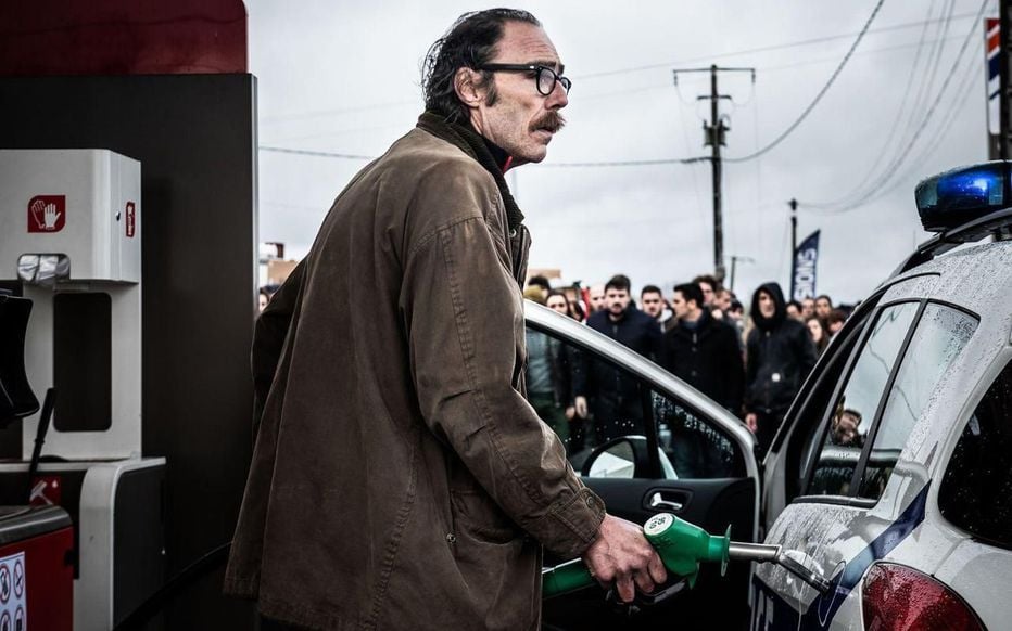 The Collapse: The Collapse : Foto - 6 no 15 - AdoroCinema