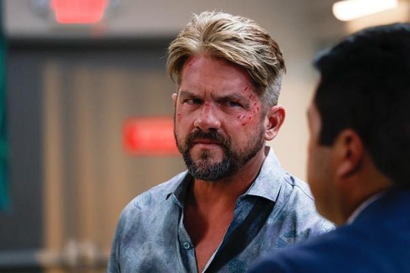 Foto de Tim Kang - Fotos Zachary Knighton, Tim Kang - Foto 5 de 86 ...