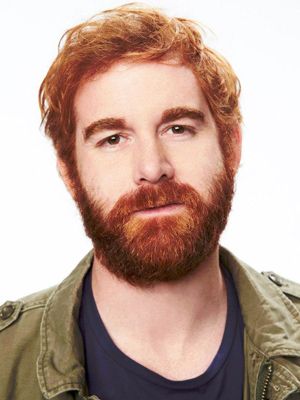 Andrew Santino - AdoroCinema